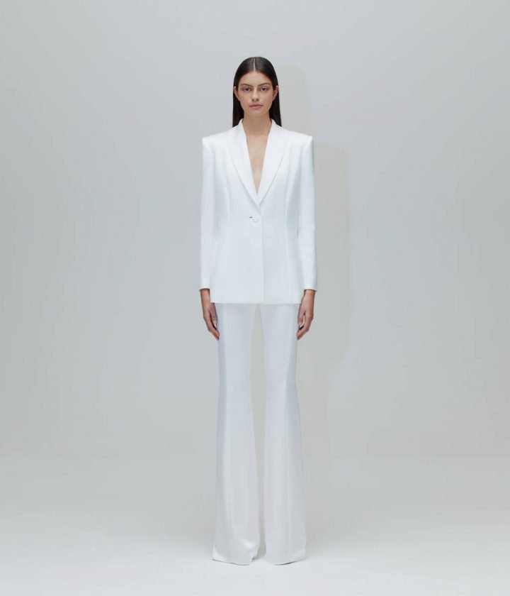 Spanish suit with lapels manila shawl - Ze García